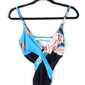 Cupshe | Swim | Cupshe Onepiece Floral Swimsuit Size Xl New | Poshmark